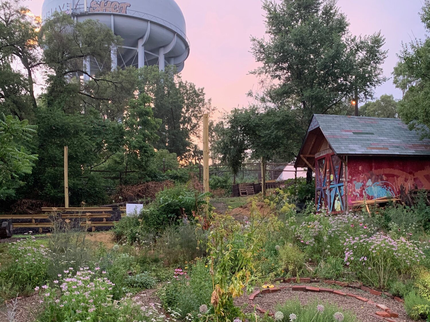 Studio Visit with Stefanie Zito – FiberArts Guild of Pittsburgh